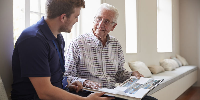 Expertenstandard Beziehungsgestaltung in der Pflege von Menschen mit Demenz - Vividus Seminare